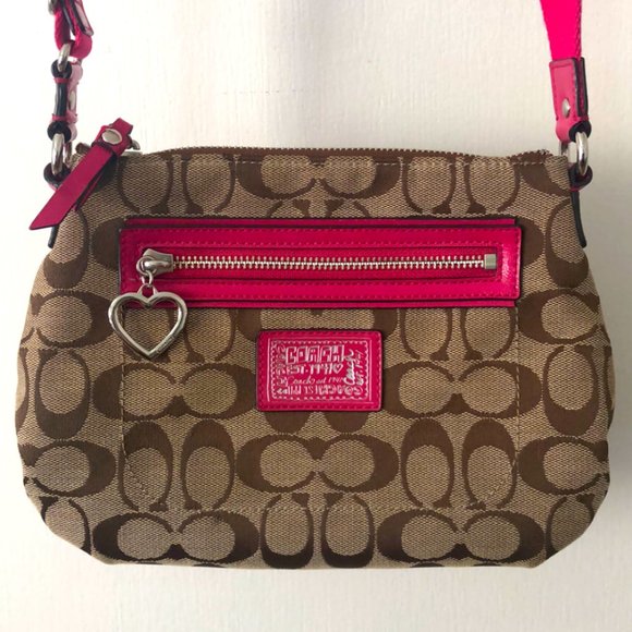 Coach | Bags | Coach Daisy Signature Swingpack Crossbody Bag | Poshmark